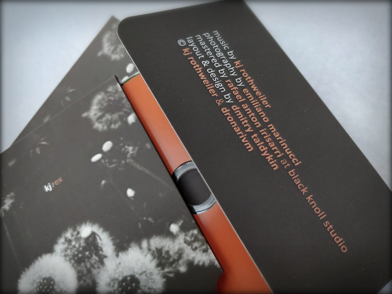 kj – ex | DRONARIVM